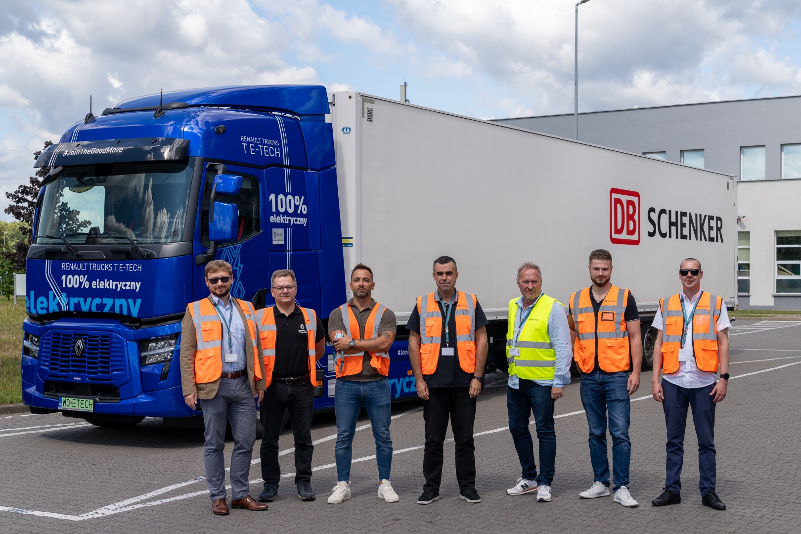 DB Schenker testuje Renault Trucks T E-Tech - Truck & Trailer